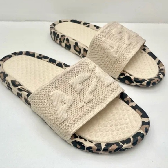 APL | Shoes | Apl Techloom Slides Cream Leopard Slide Sandals Size 11 ...
